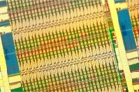 OFC/NFOEC 2013: OneChip unveils 100Gbps optical interconnects - Novus ...